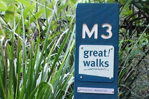 M3-Great-walks-sign - Mapleton Falls Accommodation